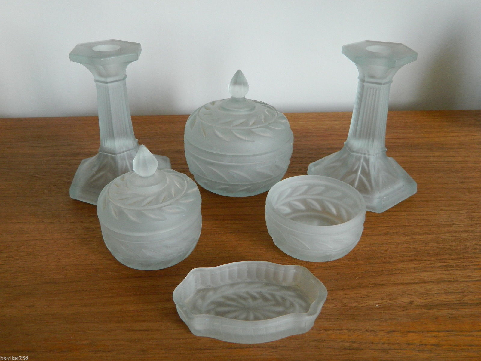 County - Glass Trinket Sets